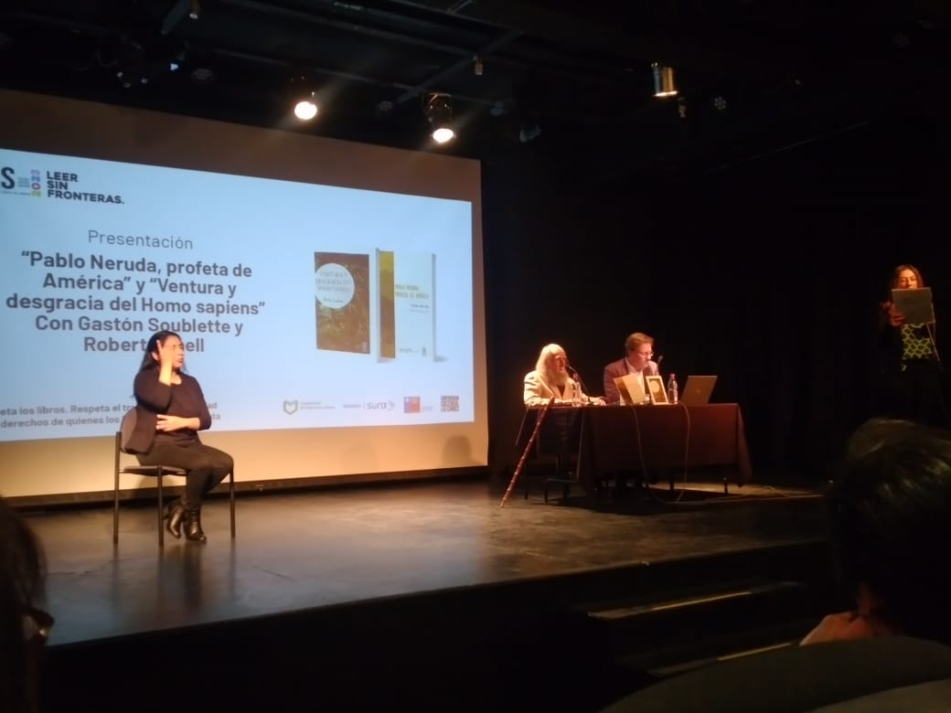 Académico de la Facultad presentó libro de Gastón Soublette - Facultad ...